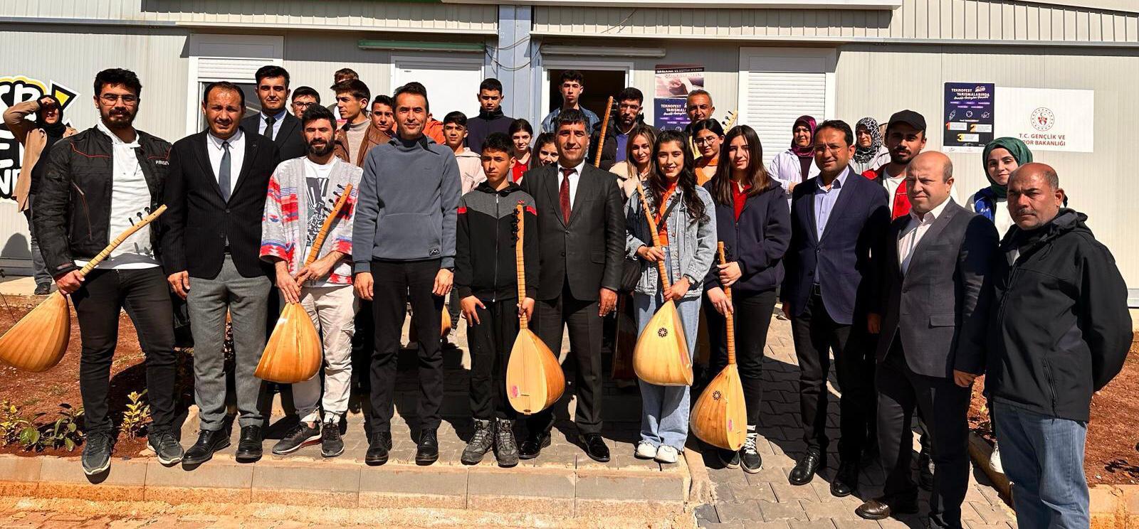 Müzsan bu kez Nurdağında Bağlama Kursu Açtı | Gaziantep Hayat